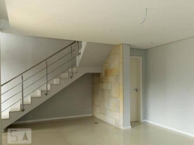 Casa à Venda Hipica, 3 Quartos, 140 m² Porto Alegre