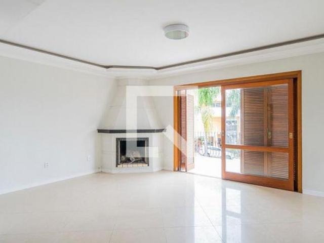 Casa à Venda Hipica, 3 Quartos, 188 m² Porto Alegre