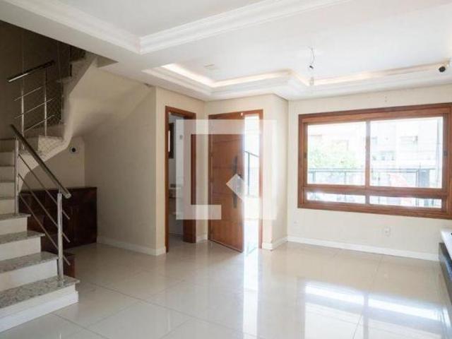 Casa à Venda Hipica, 3 Quartos, 220 m² Porto Alegre