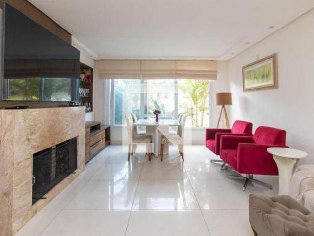 Casa à Venda Hipica, 3 Quartos, 239 m² Porto Alegre