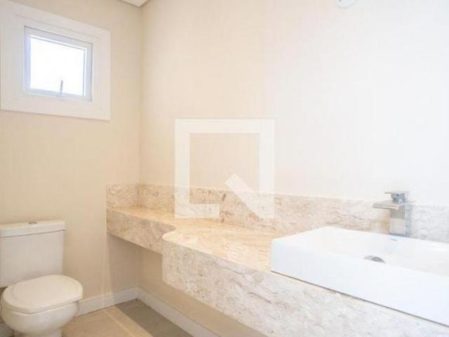 Casa à Venda Hipica, 3 Quartos, 335 m² Porto Alegre