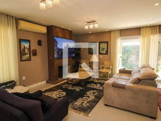 Casa à Venda Hipica, 4 Quartos, 400 m² Porto Alegre