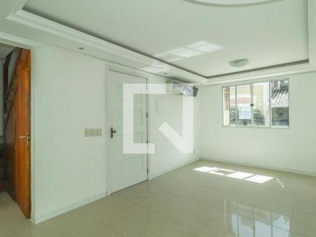 Casa à Venda Humaitá, 3 Quartos, 84 m² Porto Alegre