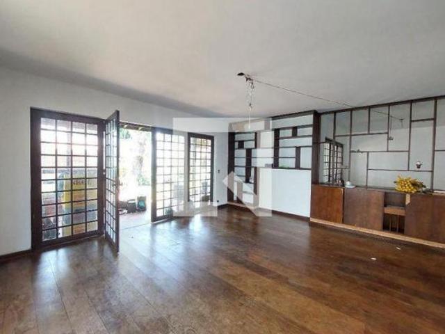 Casa à Venda Interlagos, 4 Quartos, 1186 m² São Paulo