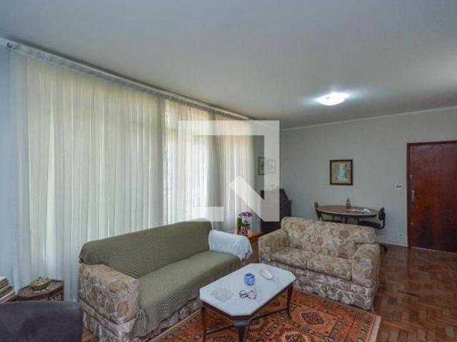Casa à Venda Interlagos, 4 Quartos, 250 m2