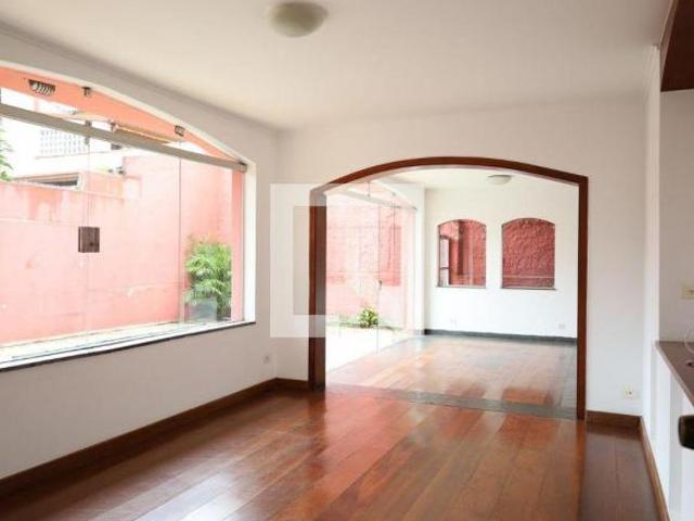 Casa à Venda Interlagos, 4 Quartos, 428 m2