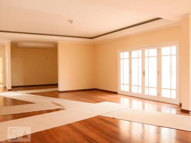 Casa à Venda Interlagos, 5 Quartos, 800 m2