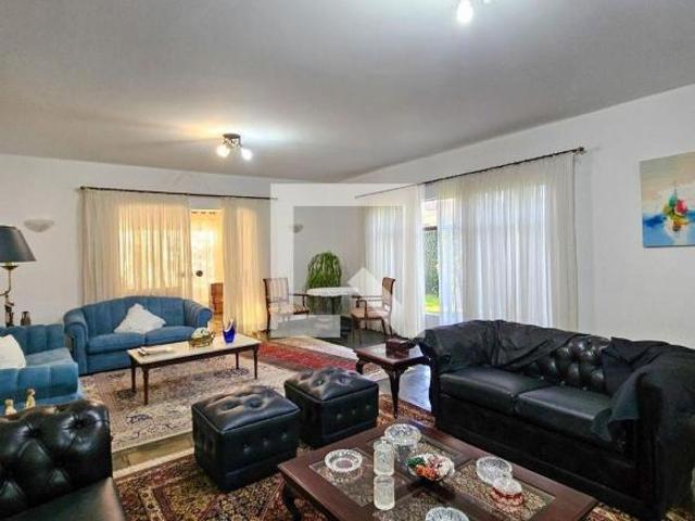Casa à Venda Interlagos, 5 Quartos, 900 m2
