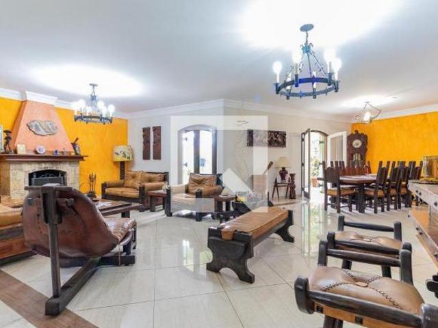 Casa à Venda Interlagos, 6 Quartos, 700 m2