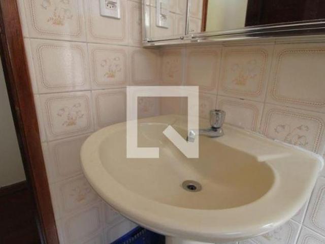 Casa à Venda Interlagos, 3 Quartos, 250 m2