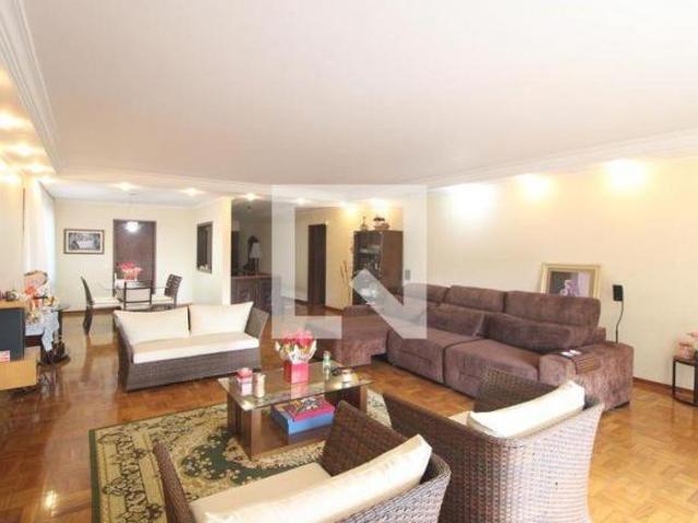 Casa à Venda Interlagos, 3 Quartos, 399 m2