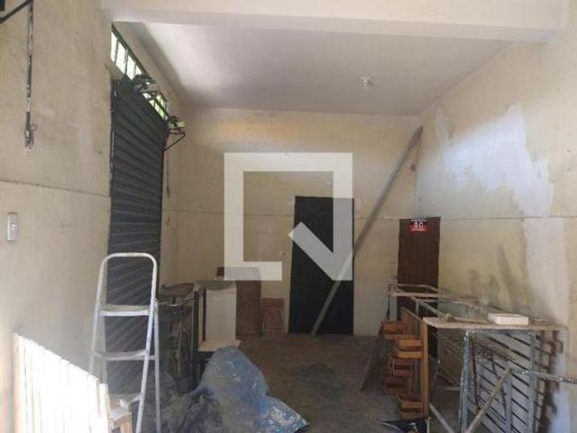Casa à Venda Inconfidentes, 2 Quartos, 250 m² Contagem