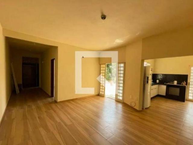 Casa à Venda Ingá, 2 Quartos, 130 m² Betim