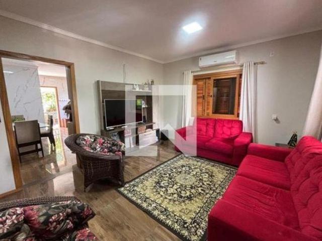 Casa à Venda Ideal, 3 Quartos, 200 m² Novo Hamburgo