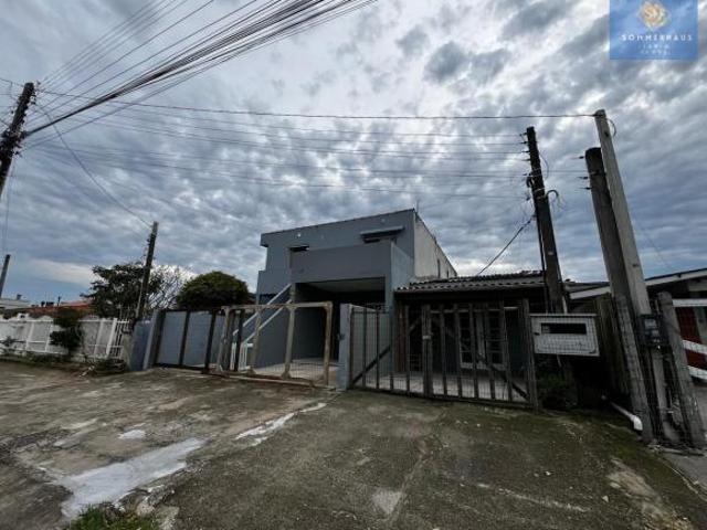 Casa a venda ideal para renda com aluguéis