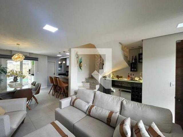 Casa à Venda Igará, 3 Quartos, 118 m² Canoas