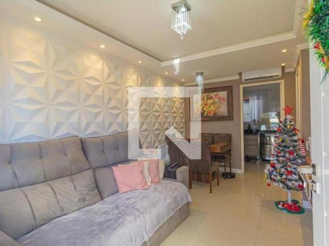 Casa à Venda Igará, 2 Quartos, 87 m² Canoas