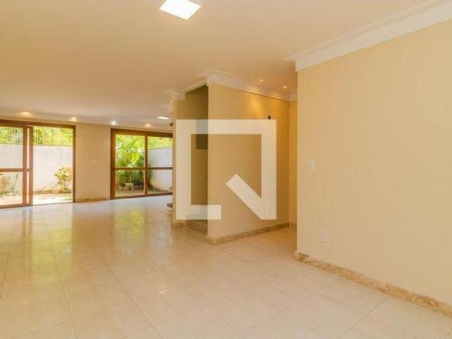 Casa à Venda Ipanema, 4 Quartos, 354 m² Porto Alegre