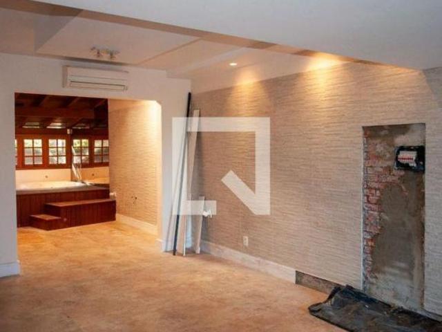 Casa à Venda Ipanema, 4 Quartos, 495 m² Porto Alegre