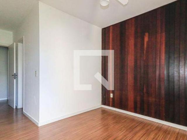 Casa à Venda Ipanema, 3 Quartos, 217 m² Porto Alegre