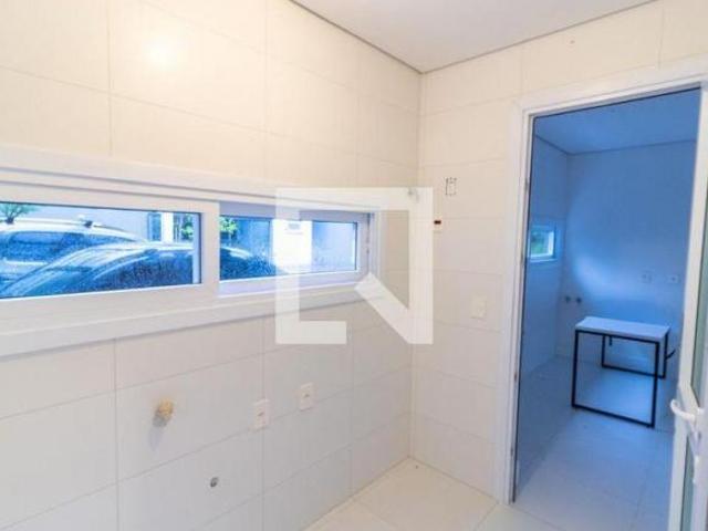 Casa à Venda Ipanema, 3 Quartos, 340 m² Porto Alegre