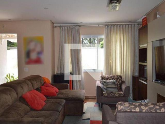 Casa à Venda Ipiranga, 3 Quartos, 140 m2