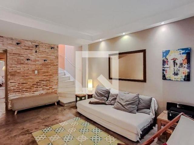 Casa à Venda Ipiranga, 3 Quartos, 140 m2