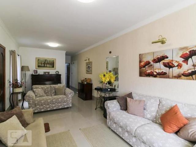 Casa à Venda Ipiranga, 3 Quartos, 150 m2