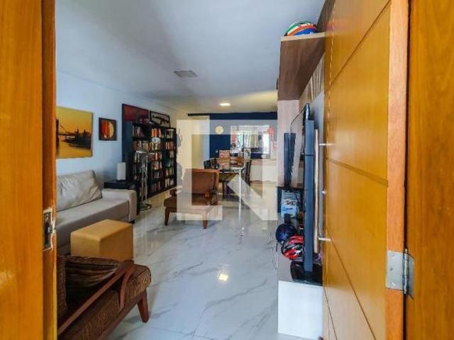Casa à Venda Ipiranga, 3 Quartos, 162 m2