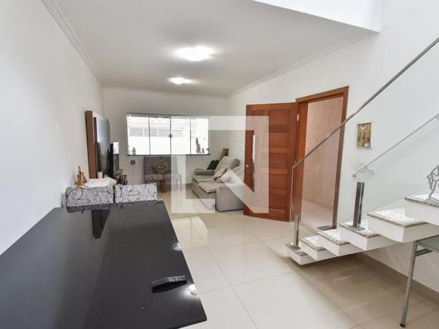 Casa à Venda Ipiranga, 3 Quartos, 180 m2