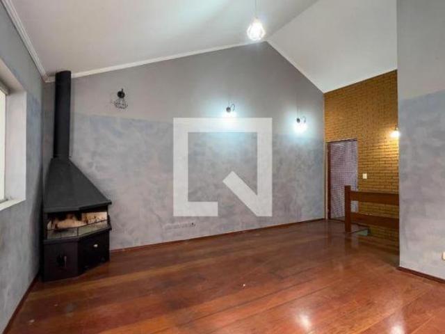 Casa à Venda Ipiranga, 3 Quartos, 190 m² São Paulo