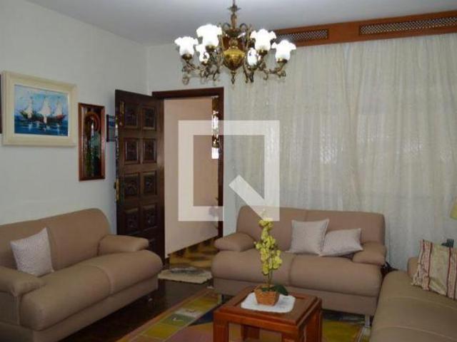 Casa à Venda Ipiranga, 3 Quartos, 133 m2