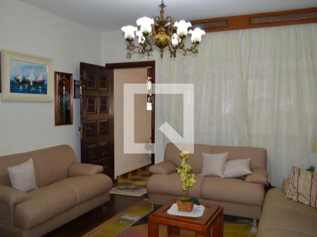 Casa à Venda Ipiranga, 3 Quartos, 133 m2