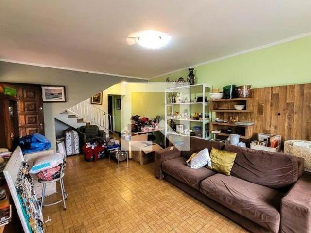 Casa à Venda Ipiranga, 3 Quartos, 240 m2