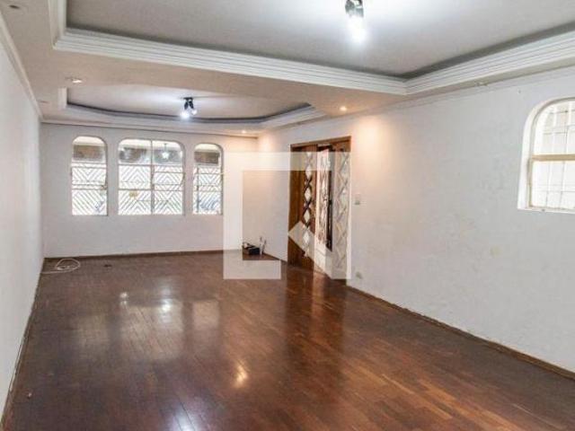 Casa à Venda Ipiranga, 3 Quartos, 250 m² São Paulo