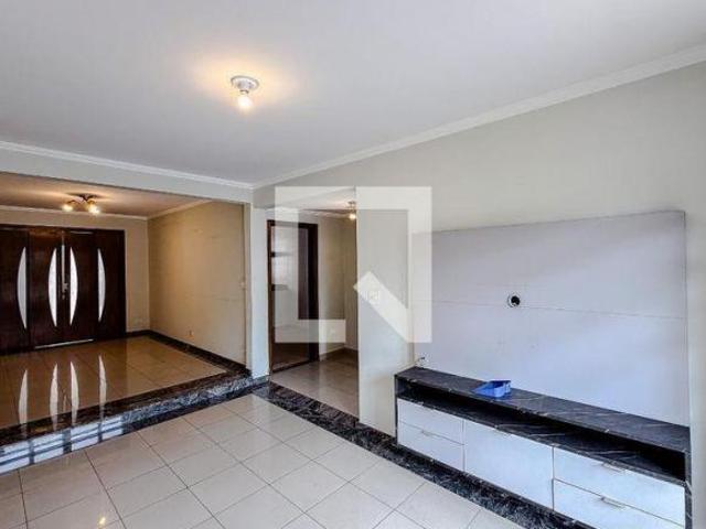 Casa à Venda Ipiranga, 3 Quartos, 200 m2