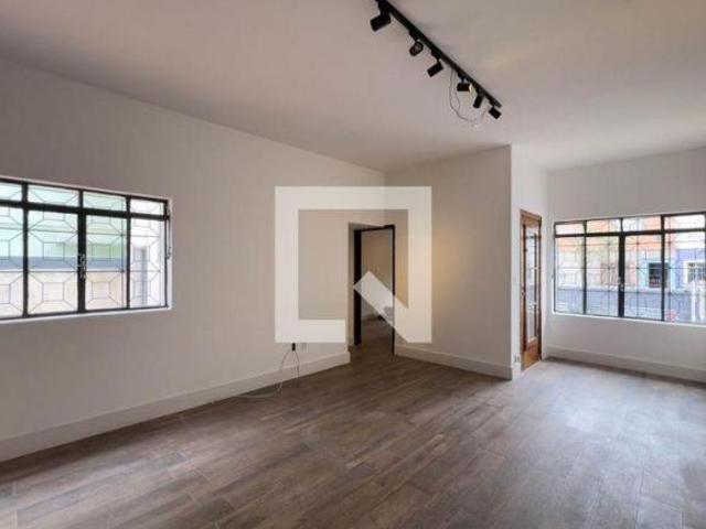 Casa à Venda Ipiranga, 3 Quartos, 200 m² São Paulo