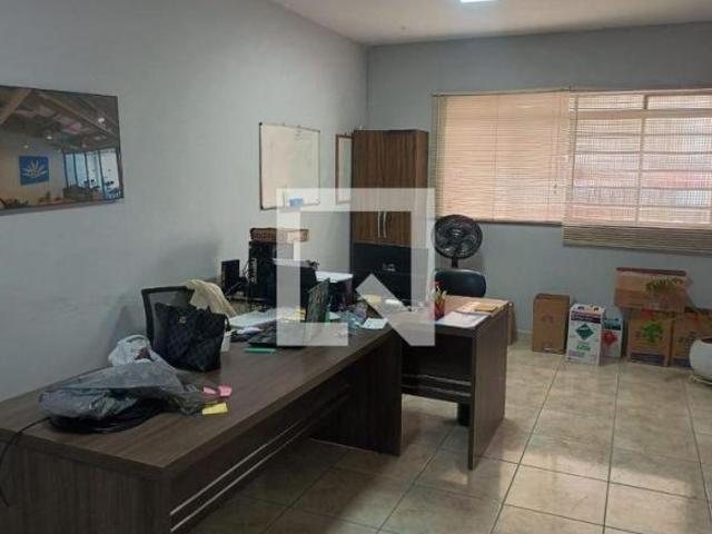 Casa à Venda Ipiranga, 3 Quartos, 200 m² São Paulo