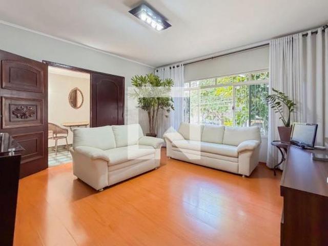 Casa à Venda Ipiranga, 3 Quartos, 220 m2