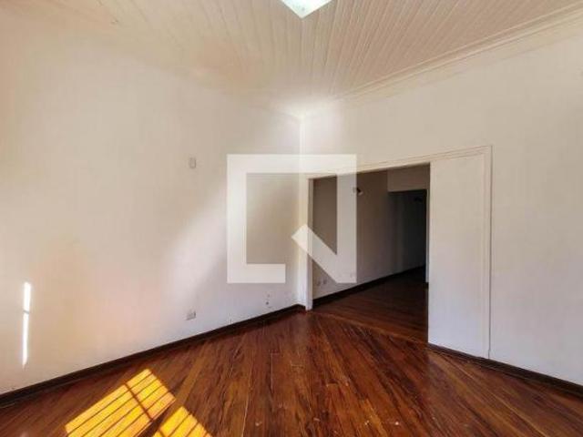 Casa à Venda Ipiranga, 3 Quartos, 350 m² São Paulo