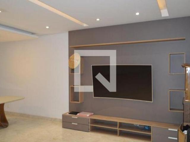Casa à Venda Ipiranga, 3 Quartos, 350 m² São Paulo