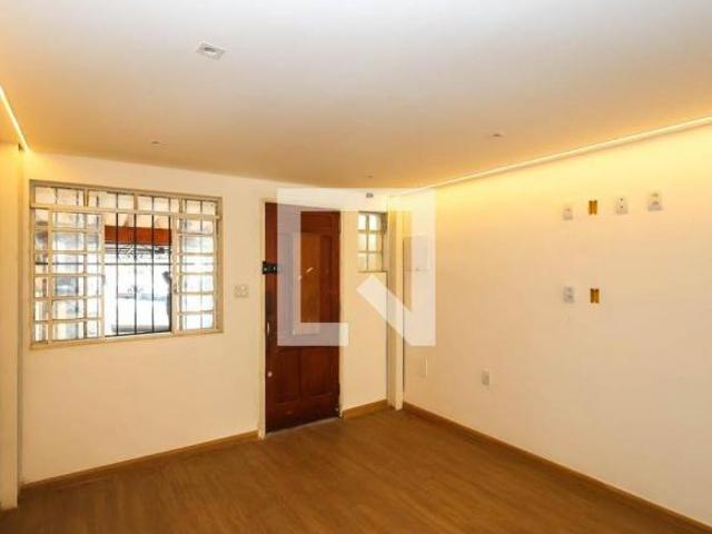 Casa à Venda Ipiranga, 3 Quartos, 91 m2