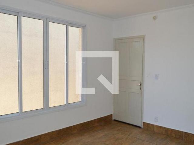 Casa à Venda Ipiranga, 1 Quarto, 50 m2