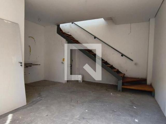 Casa à Venda Ipiranga, 1 Quarto, 65 m2