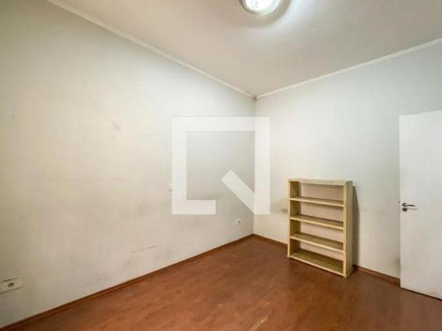 Casa à Venda Ipiranga, 2 Quartos, 140 m2