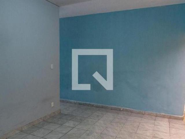 Casa à Venda Ipiranga, 2 Quartos, 150 m2