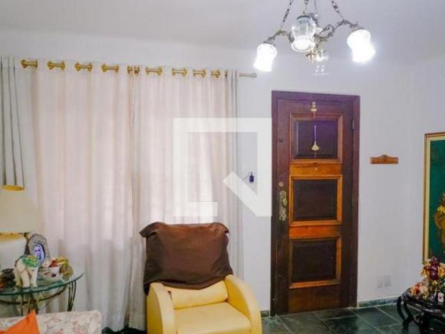 Casa à Venda Ipiranga, 2 Quartos, 160 m2