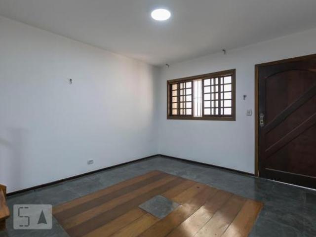 Casa à Venda Ipiranga, 2 Quartos, 160 m2