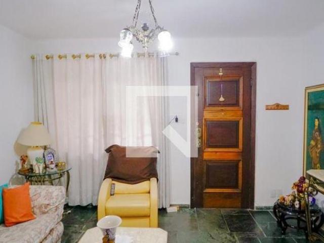 Casa à Venda Ipiranga, 2 Quartos, 160 m2