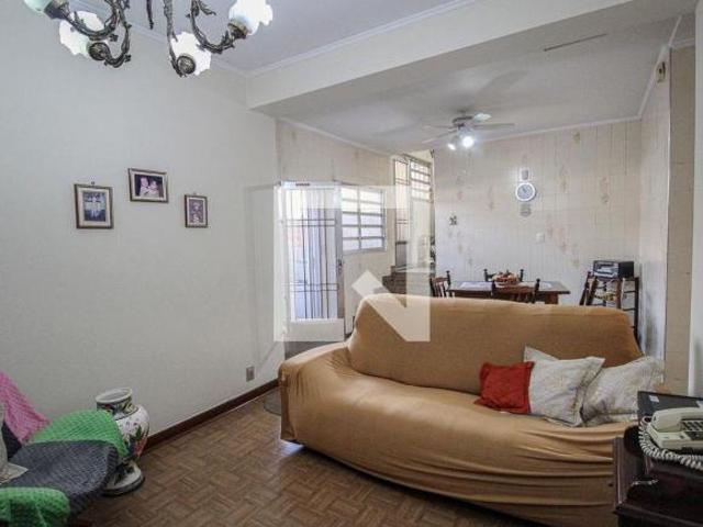 Casa à Venda Ipiranga, 2 Quartos, 180 m2